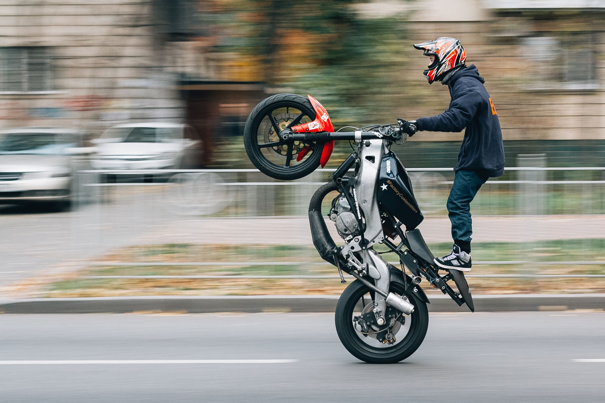 Rodéos urbains | Code de la route | Cabinet Changeur